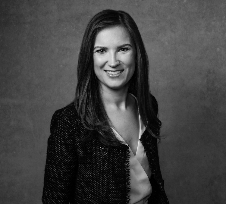 Veronica Kapka Marallo – Lee Anav Chung White Kim Ruger & Richter LLP